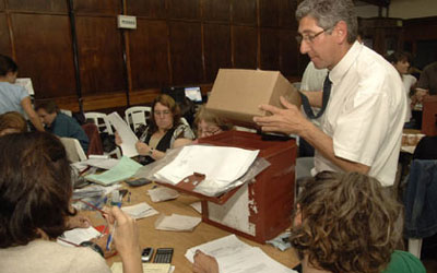 La FEUU habría resultado clara ganadora en todas las facultades menos ...