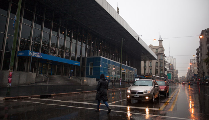BROU cerrará solo tres de las seis sucursales que se tenían pensadas ...