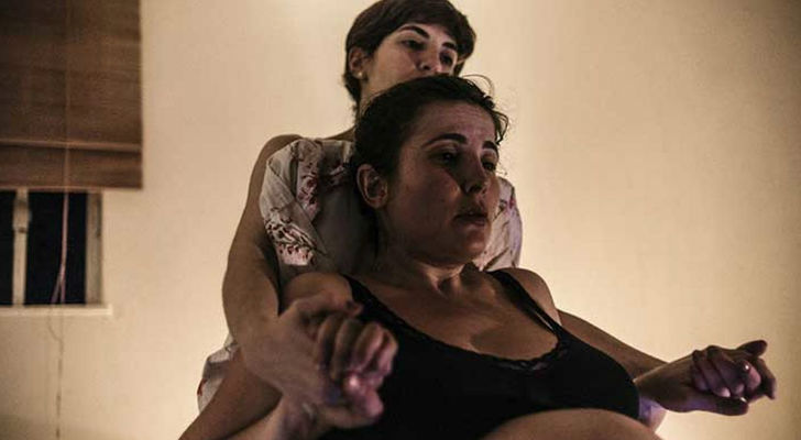 Conmovedor registro fotográfico de “un parto en casa” - Noticias ...