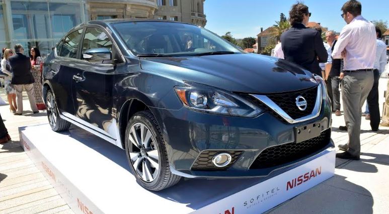 Diseño renovado, más tecnología y eficiencia: así es el nuevo Nissan ...