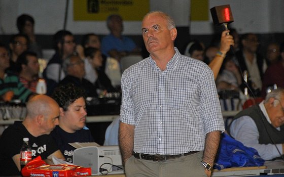 Gerardo Jauri dejó de ser el entrenador de Defensor Sporting - Noticias ...