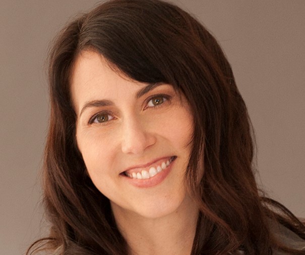 MacKenzie Bezos donará US$18 mil millones a obras de caridad - Noticias ...