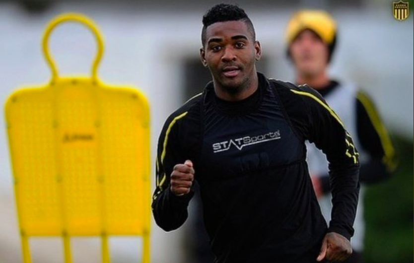 Los aurinegros rescindieron el contrato con John Riascos - Noticias ...