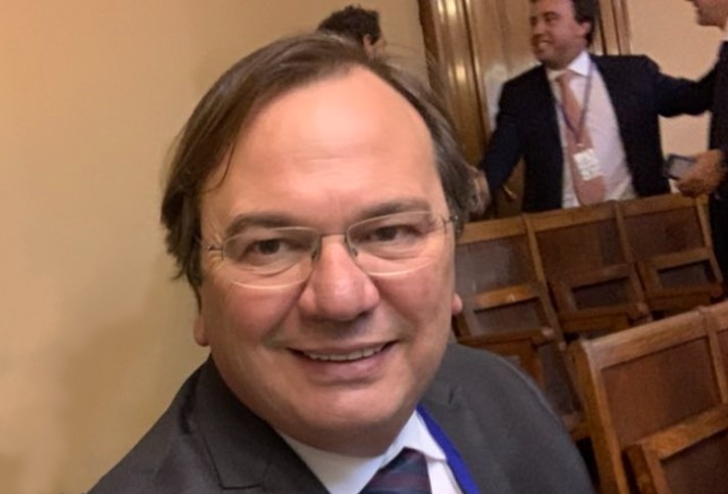 MTOP firmó convenio con clínica estética para tratamientos de belleza ...