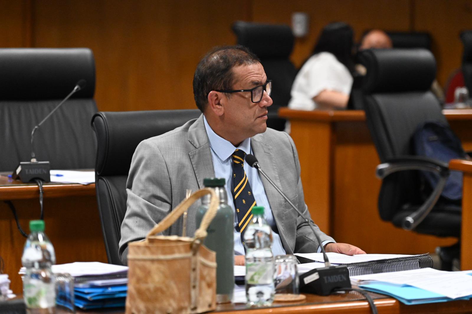 Da Silva indignado con Inumet porque no le avisaron de un “tifón”, un ...
